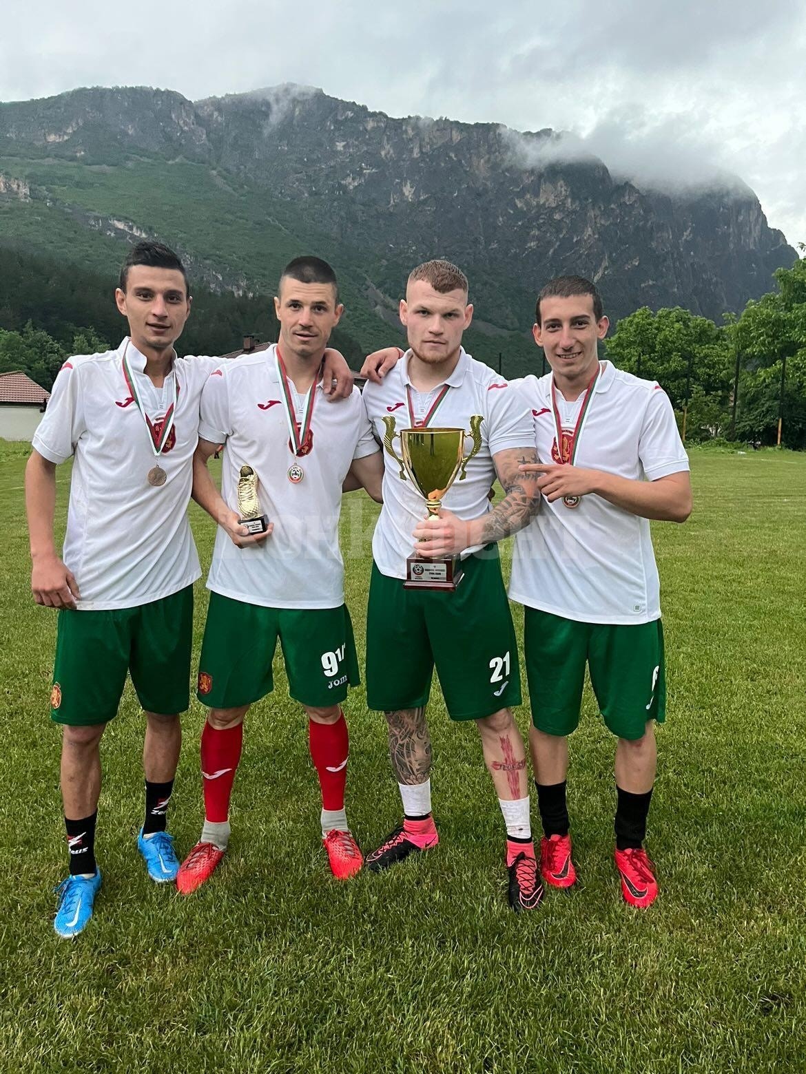 Манастирище остана в борбата за титлата Цъката спаси две дузпи в Гложене Konkurent Bg