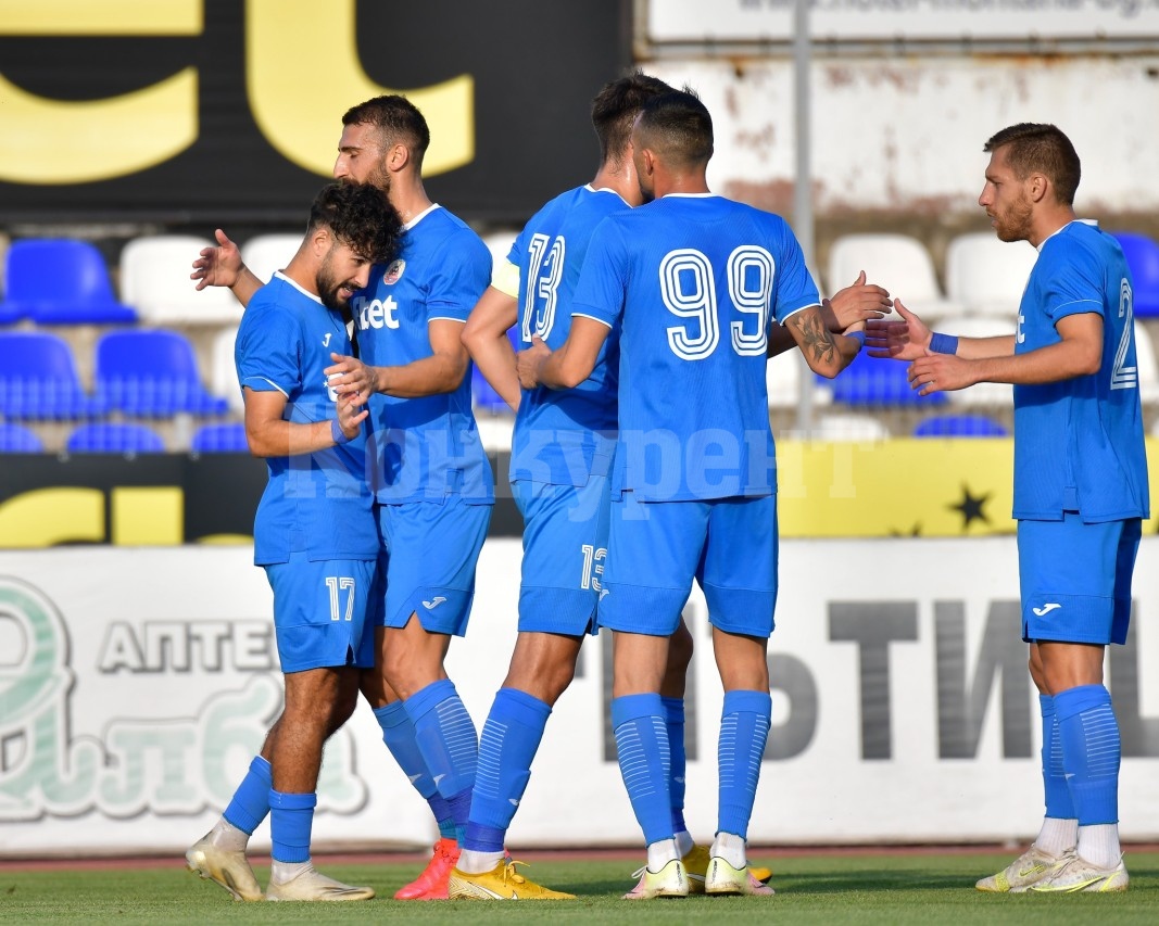 Монтана заминава за Турция без голмайстора си : Konkurent.bg